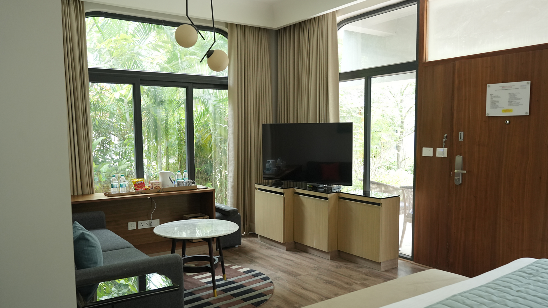 Beyond Traditional Beachfront: Designing climate-smart resorts along ...